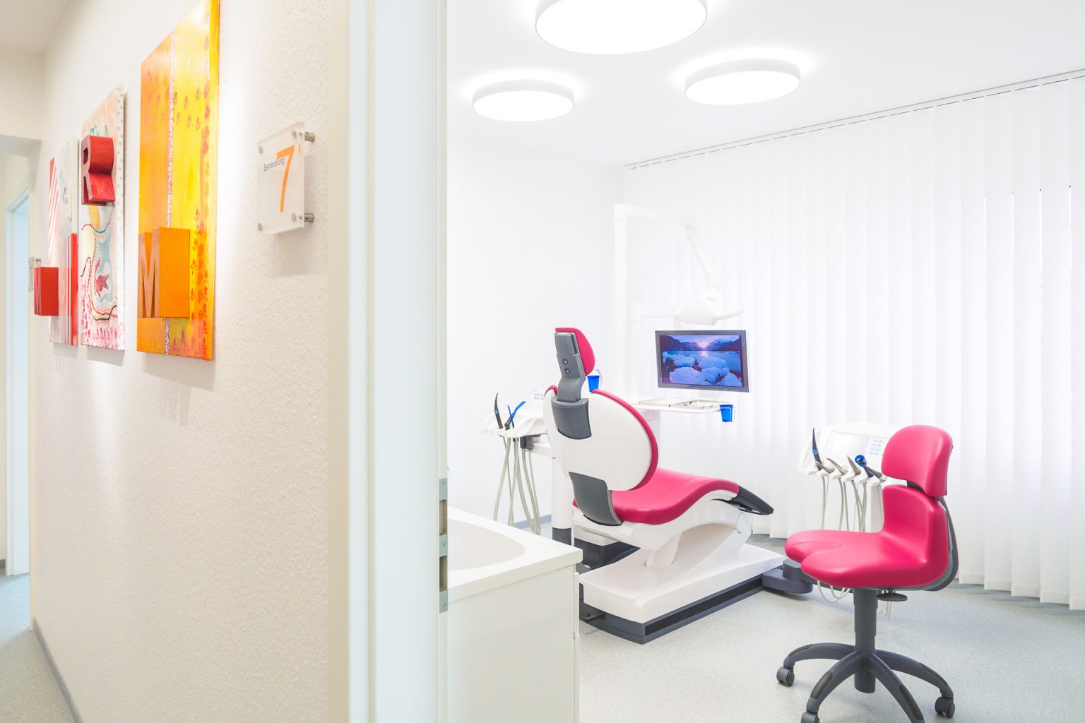 Parodontose - Herzlich Willkommen bei Ihren Zahnärzten am Ubierring in Köln!